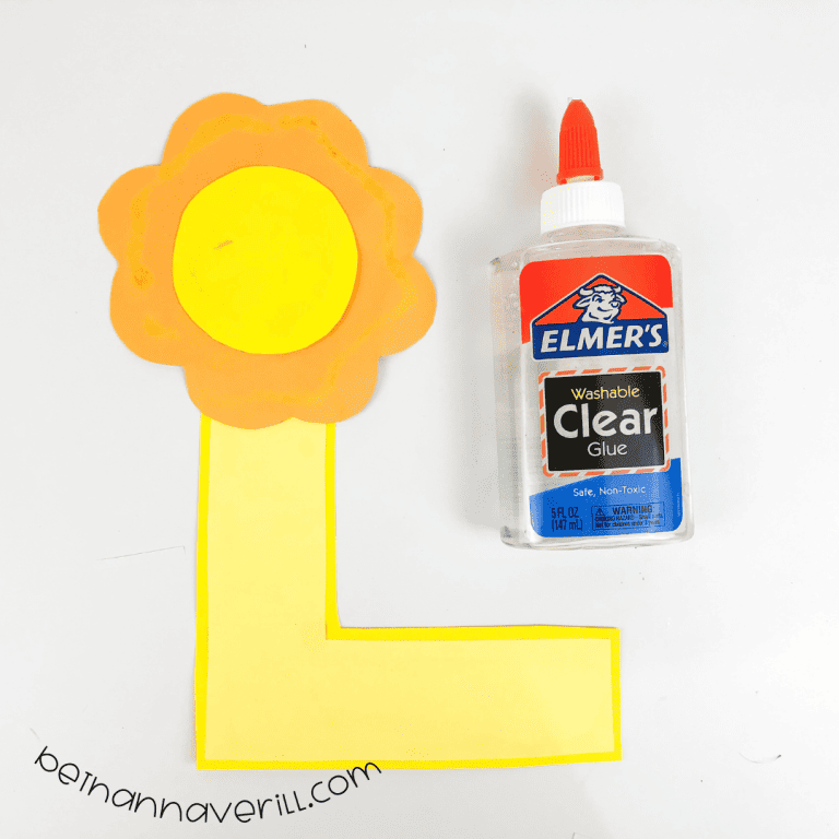 L is for Lion Craft for Preschoolers | Beth Ann Averill