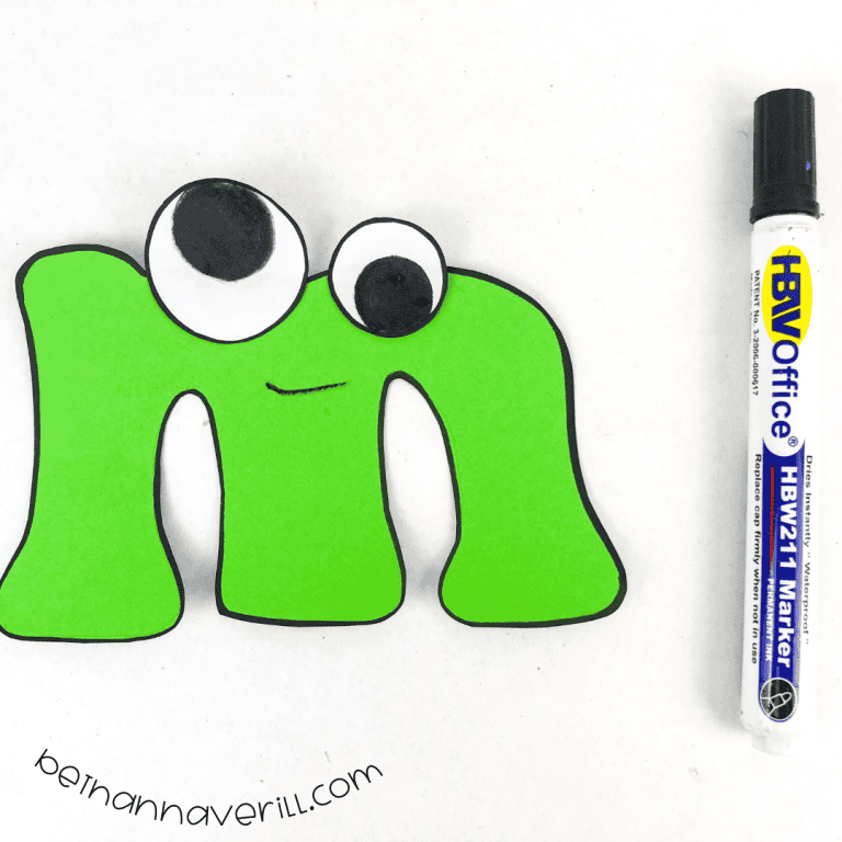 Lowercase m is for Monster Craft for Preschoolers | Beth Ann Averill