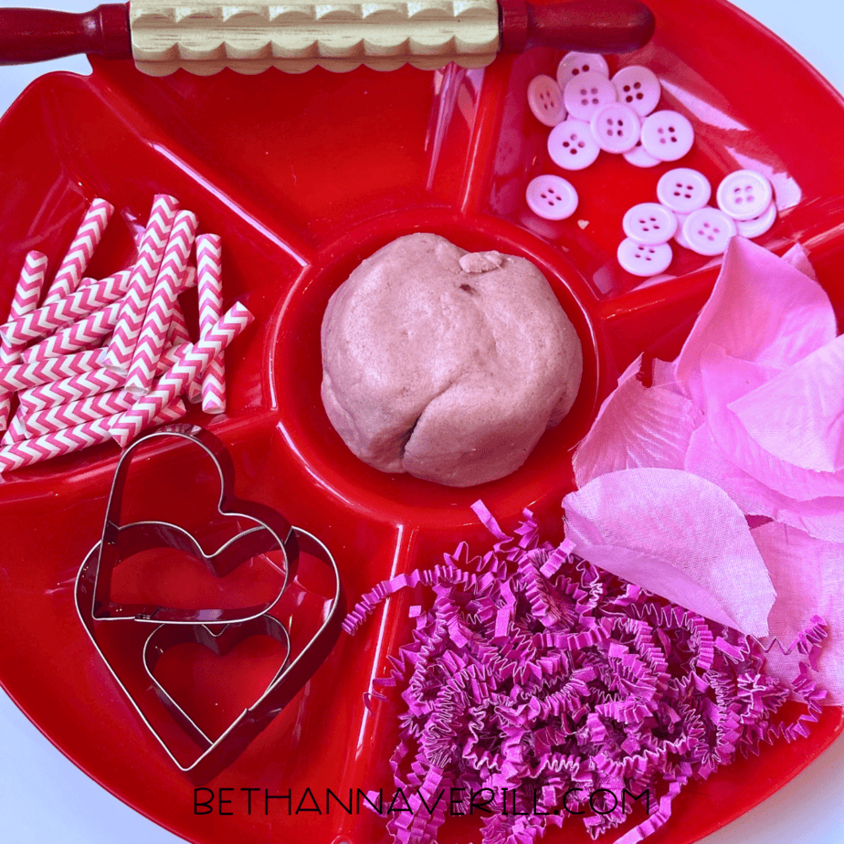 Valentine's Day Playdough Tray Idea | Beth Ann Averill