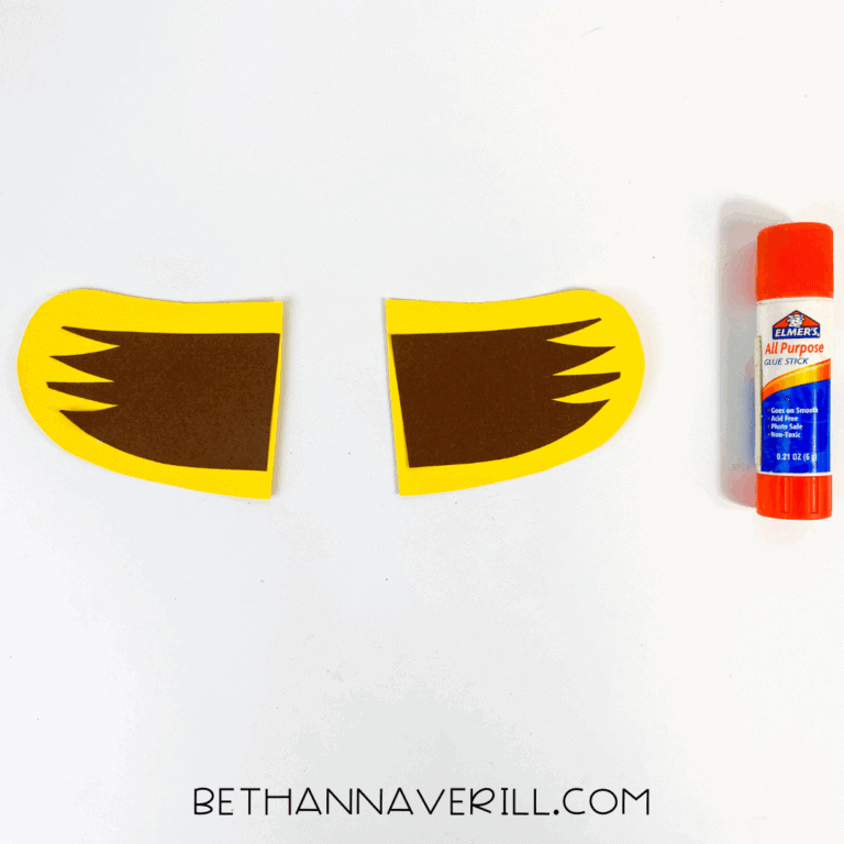 Cheetah Paper Plate Craft | Beth Ann Averill