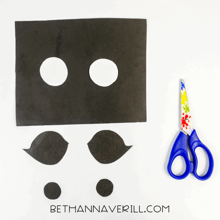 Cheetah Paper Plate Craft | Beth Ann Averill