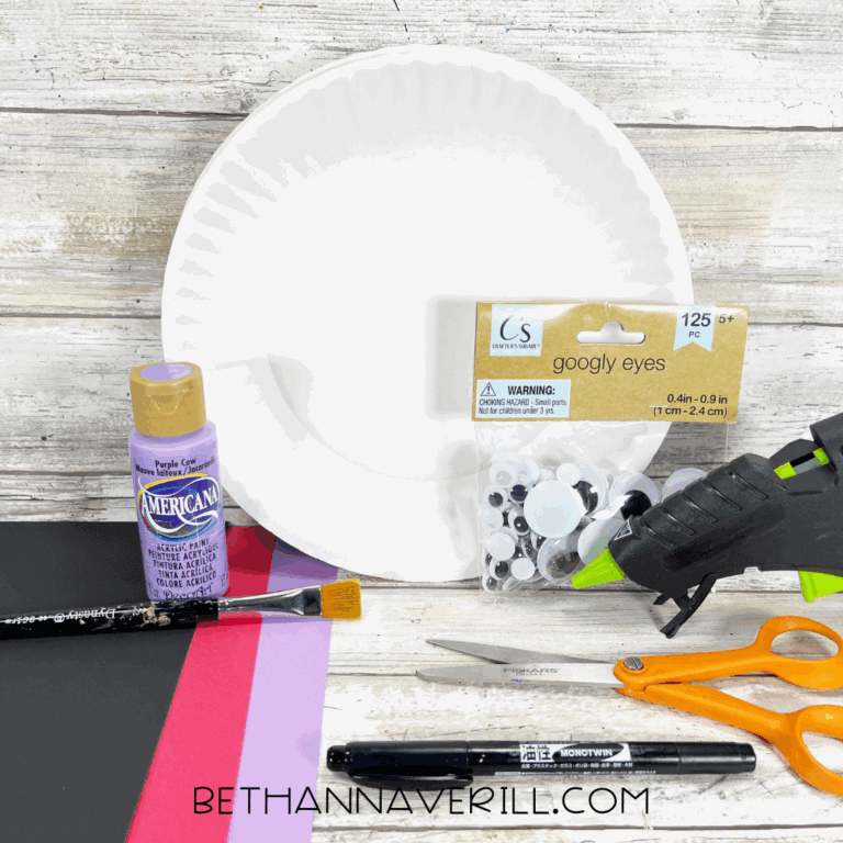 Dracula Paper Plate Craft | Beth Ann Averill