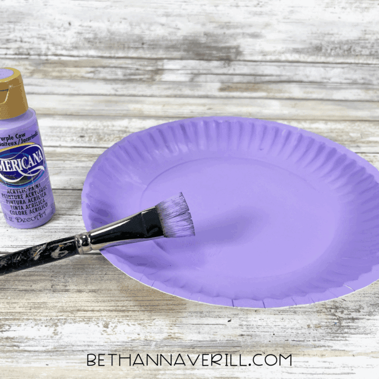 Dracula Paper Plate Craft | Beth Ann Averill