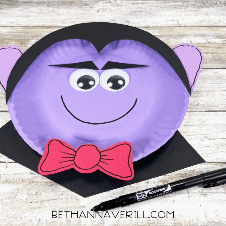 Dracula Paper Plate Craft | Beth Ann Averill