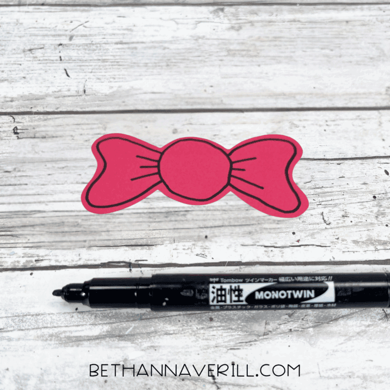 Minnie Mouse Paper Plate Craft | Beth Ann Averill