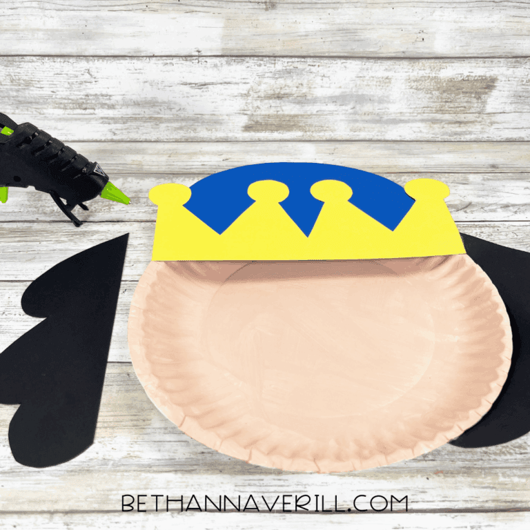 Nutcracker Paper Plate Craft | Beth Ann Averill