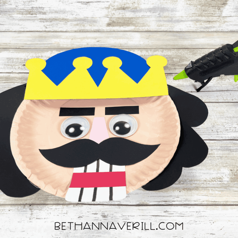 Nutcracker Paper Plate Craft | Beth Ann Averill