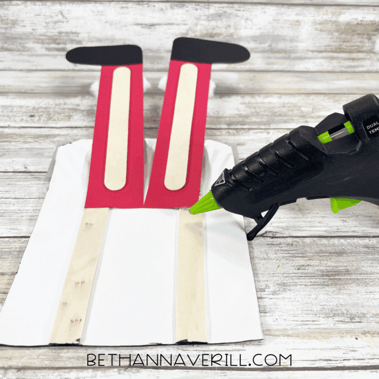 Santa Chimney Paper Plate Craft | Beth Ann Averill