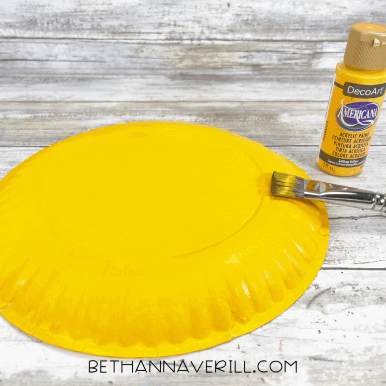 Paper Plate Sunshine Craft | Beth Ann Averill