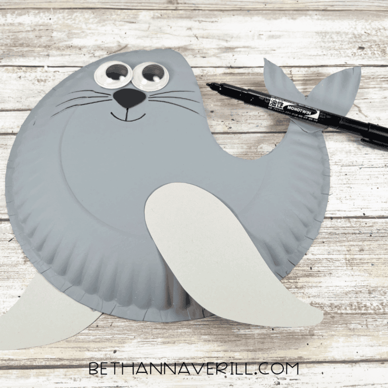 Seal Paper Plate Craft | Beth Ann Averill