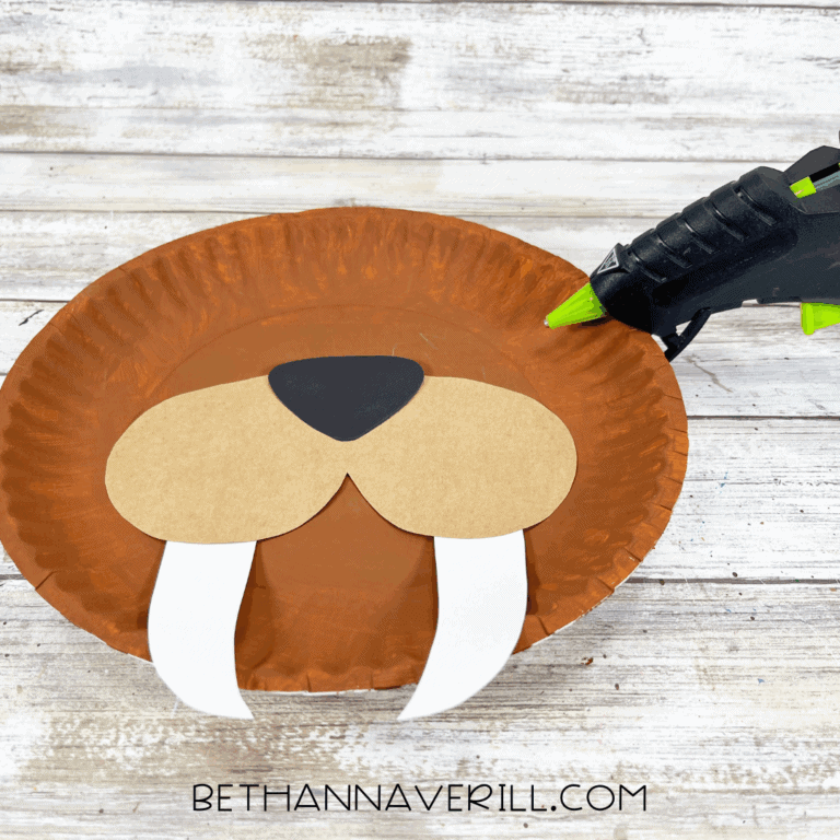 Walrus Paper Plate Craft | Beth Ann Averill