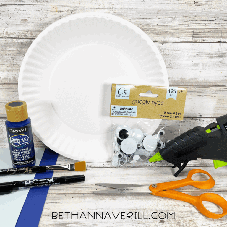 Whale Paper Plate Craft | Beth Ann Averill