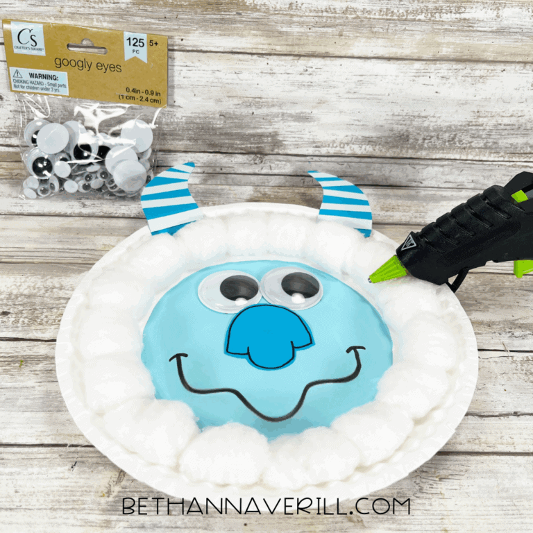 Yeti Paper Plate Craft | Beth Ann Averill